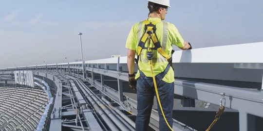 Permanent Lifeline Systems| Fall Protection | 3M US
