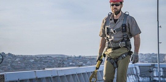 Permanent Lifeline Systems| Fall Protection | 3M US